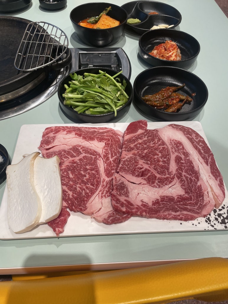 영종도 소고기 맛집 [꾸석지돌판한우] 육즙이 살아있다! : 네이버 블로그