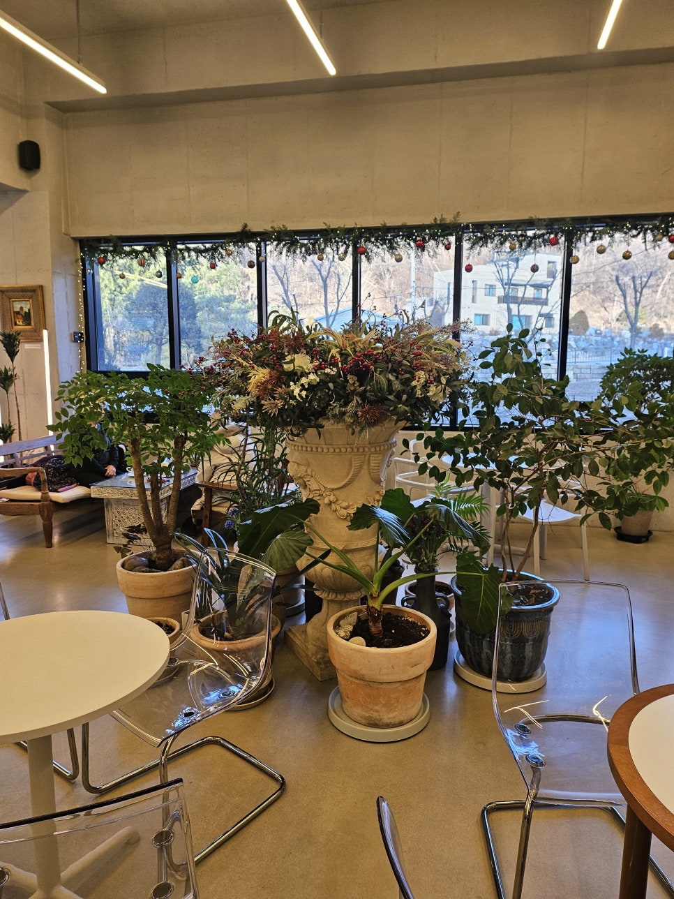 과천 아이와 함께 가기 좋은 베이커리 브런치카페 추천! (주차장 넓음, 노키즈존 분리) : 네이버 블로그