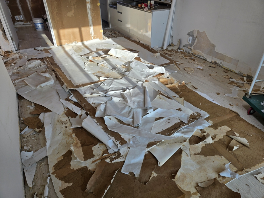 마포구 성산시영아파트 도배 공사 현장｜도배가 석고보드 탈지 현상을 가속화하는 이유와 해결책 : 네이버 블로그