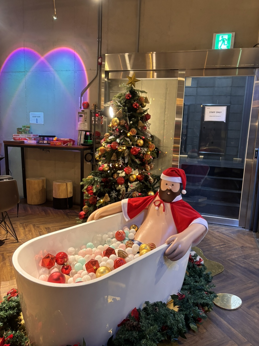 합정 카페 DEBUNK 넓고 조용해서 작업하기 좋은 지하 카페 : 네이버 블로그