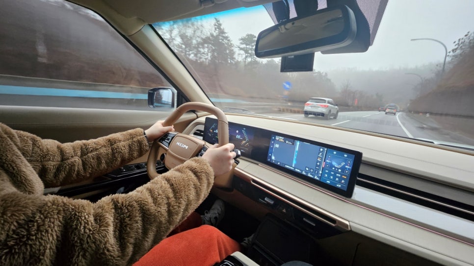 [시승기] 첫 차로 ‘액티언 하이브리드’를 추천하는 이유 : 네이버 블로그