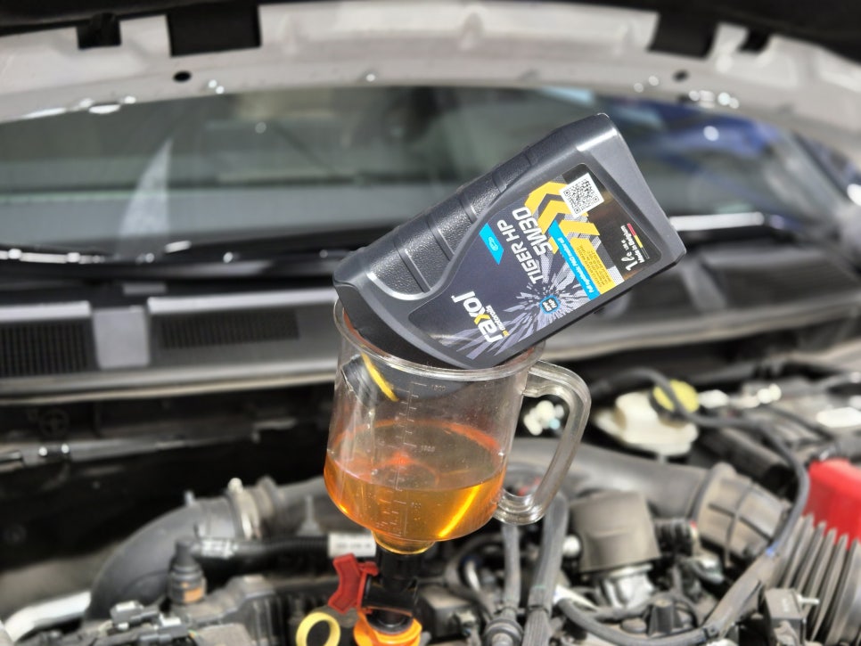 광주 수완지구 수입차 엔진오일 교환 링컨 코세어 Raxol 합성유 교체 하체 소음 점검까지 - 카니아 모터스 : 네이버 블로그