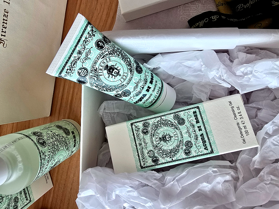 크리스마스 연말 선물 산타마리아노벨라 로즈토너 Mejuri 실버목걸이 크리스마스 쿠키 티타임 : 네이버 블로그