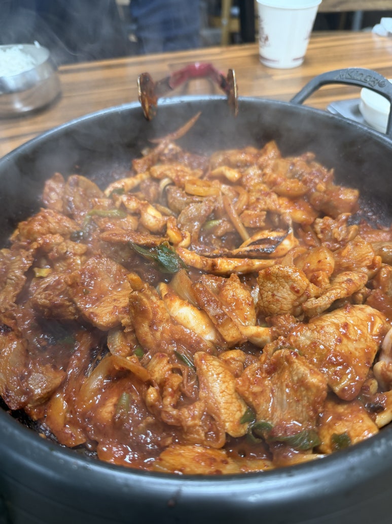 인천 서구 맛집 오복식당/ 소주 안주 그 잡채 맛 도리/ 술꾼 인천여자들, 오복식당 술이 술술 들어가요 : 네이버 블로그
