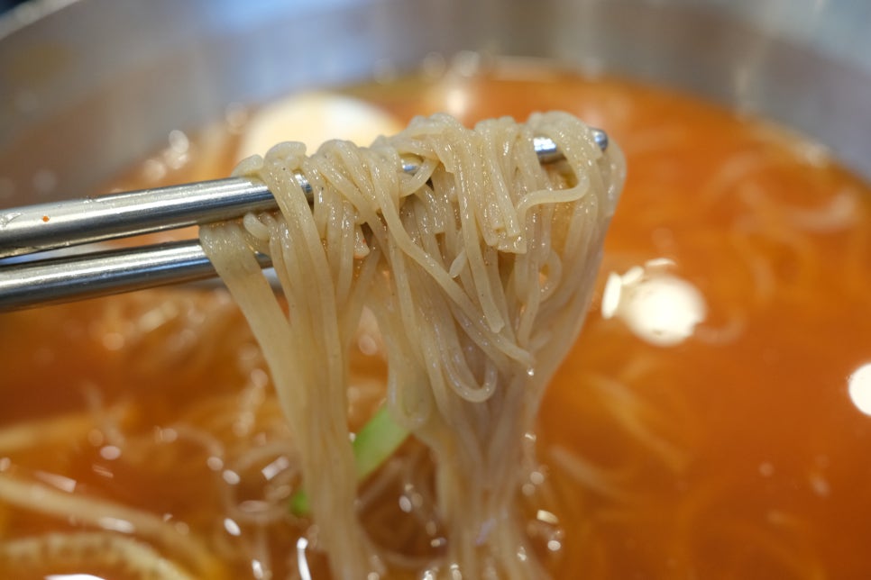 [여의도맛집! 북촌손만두여의도IFC몰점] 북촌피냉면~ 북촌떡만두국~ 후다닥 밥 먹을수있는 곳~ 식후 커피는 별다방~ IFC몰 ...