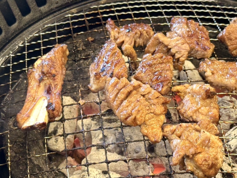 대전현충원근처맛집 솔가숯불갈비 서대전점 수제돼지갈비와 함흥물냉면 후기 : 네이버 블로그