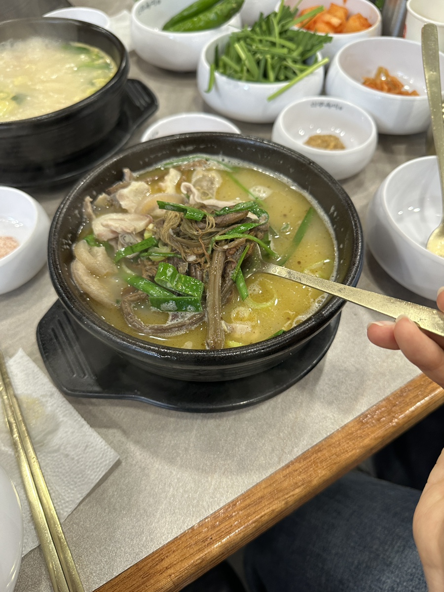 [서초]순대국과 수육정식이 맛있는 신주옥미 방배점 (소주가 무려 2900원!) : 네이버 블로그