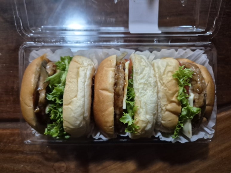 땡겨요 땡데이 7000원 할인 받은 파리바게뜨 목동점...한입쏙미니버거, 케이팝데몬헌터스 콜라보 후기 : 네이버 블로그