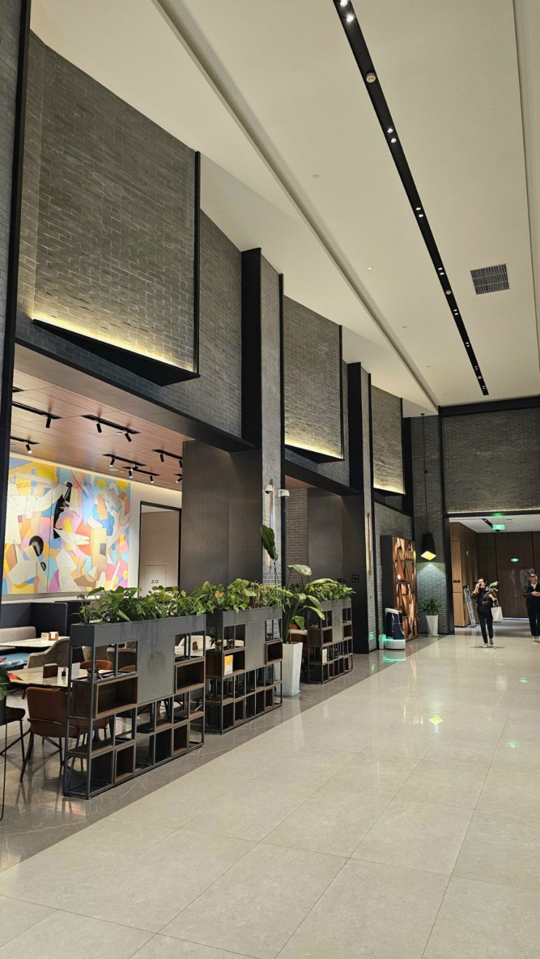 상하이 호텔 추천: UrCove by HYATT Shanghai Lujiazui Expo / esim 및 알리페이 사용 방법 ...