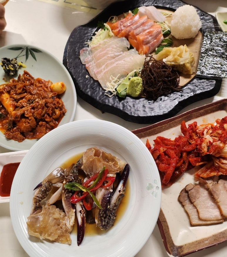 사당 술집 진달래실비 사당점 단체 모임으로 좋은 삼촌카세 : 네이버 블로그