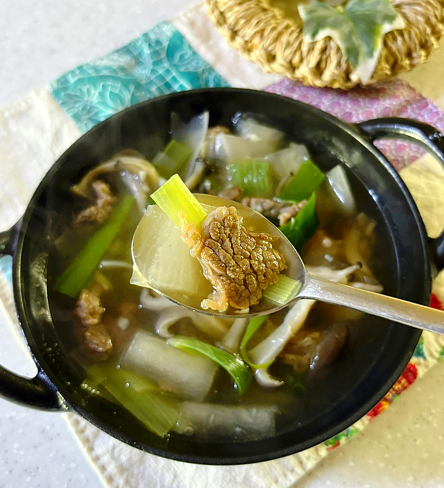 겨울 무가 달큰한, 맑은 소고기뭇국 한 그릇 : 네이버 블로그