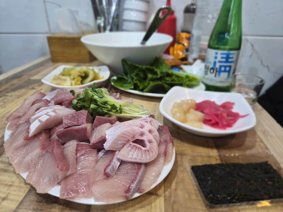 천호역 대방어 맛집 추천 웨이팅이 필수인 대방어 활어모듬회 맛집 내돈내산 후기 | 오징어포차(구 오징어참치) : 네이버 블로그