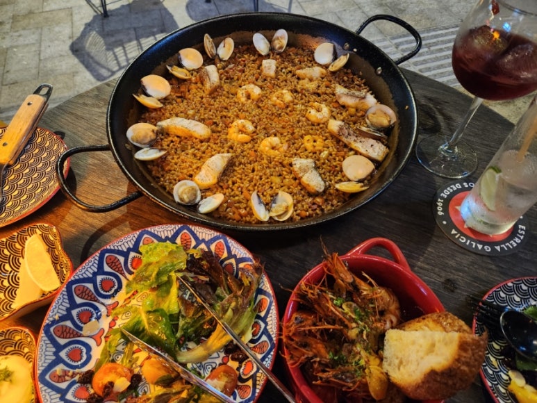 [호치민맛집/호치민1군맛집] 빠에야+샹그리아 기절_iBERICO : 네이버 블로그