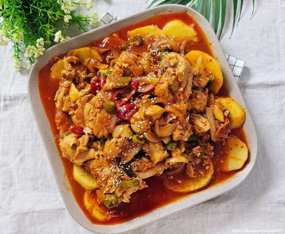 따라 하다 보면 맛있는 닭도리탕 추천 어남선생 닭볶음탕 레시피 닭도리탕 만드는법 : 네이버 블로그