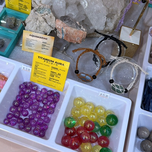 괌 기념품 추천 마이크로네시아몰 Crystal Energy Infinite 원석 팔찌 : 네이버 블로그