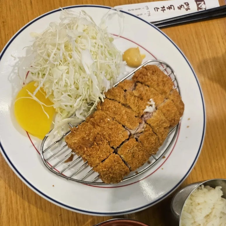 명동돈가스 로스가스 히레가스 40년 전통 맛집 : 네이버 블로그