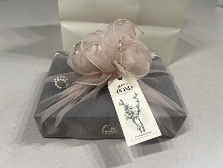 아틀리에폰드 카라멜바 솔직후기, 포장부터 감동인 선물! '디저트계의 에르메스'라 불리는 진짜 이유 : 네이버 블로그