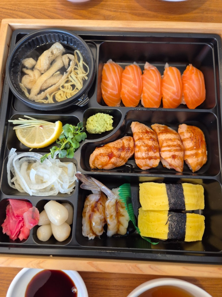 제주에서의 마지막 한끼, 제주도시락 단체 럭셔리한 초밥도시락 [제쭈 시청점] : 네이버 블로그