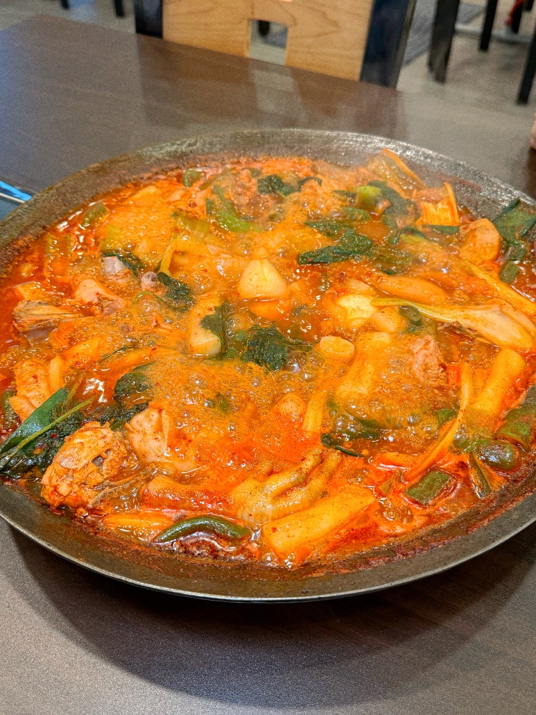 천안 쌍용동맛집 계룡솥뚜껑닭볶음탕 모임하기 좋은 천안닭도리탕 맛집 추천 : 네이버 블로그