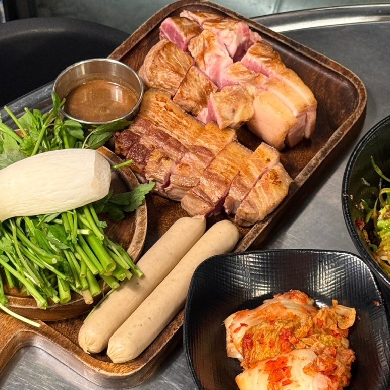 [제주도 애월 맛집] 애월흑돼지 대담 : 네이버 블로그