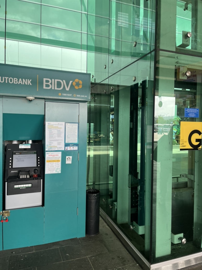 [해외/여행] 푸꾸옥 공항 BIDV ATM 트래블월렛 트래블로그 인출 방법 : 네이버 블로그