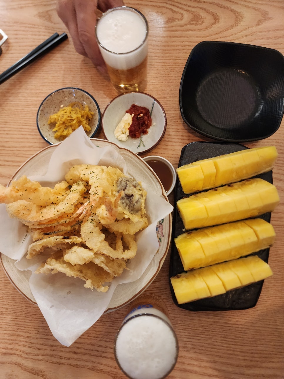 제주시청맛집 솔잎ㅣ제주공항 술집 맛집에서 모듬튀김에 맥주한 잔 : 네이버 블로그
