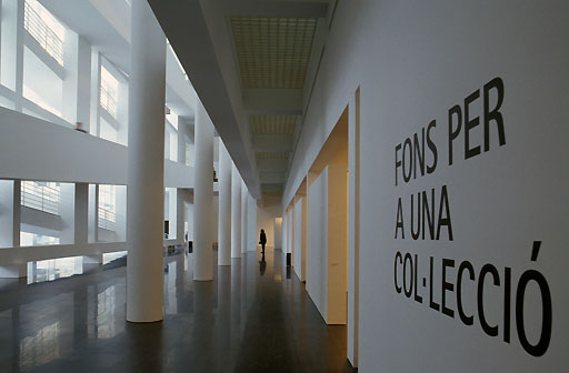 바르셀로나 현대미술관(MACBA) - 리차드마이어(Richard Meier) : 네이버 블로그